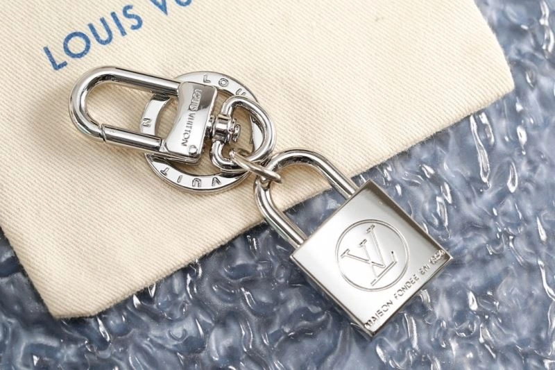 High accuracy Louis Vuitton Keychains