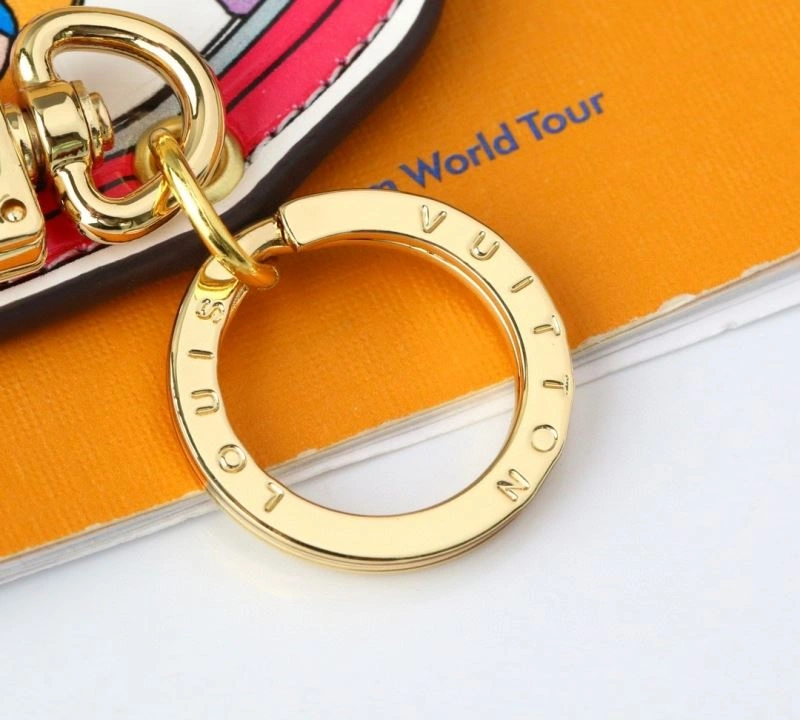 Top match Louis Vuitton Keychains