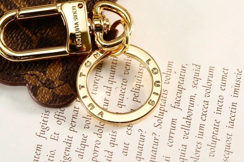 Top mirror Louis Vuitton Keychains
