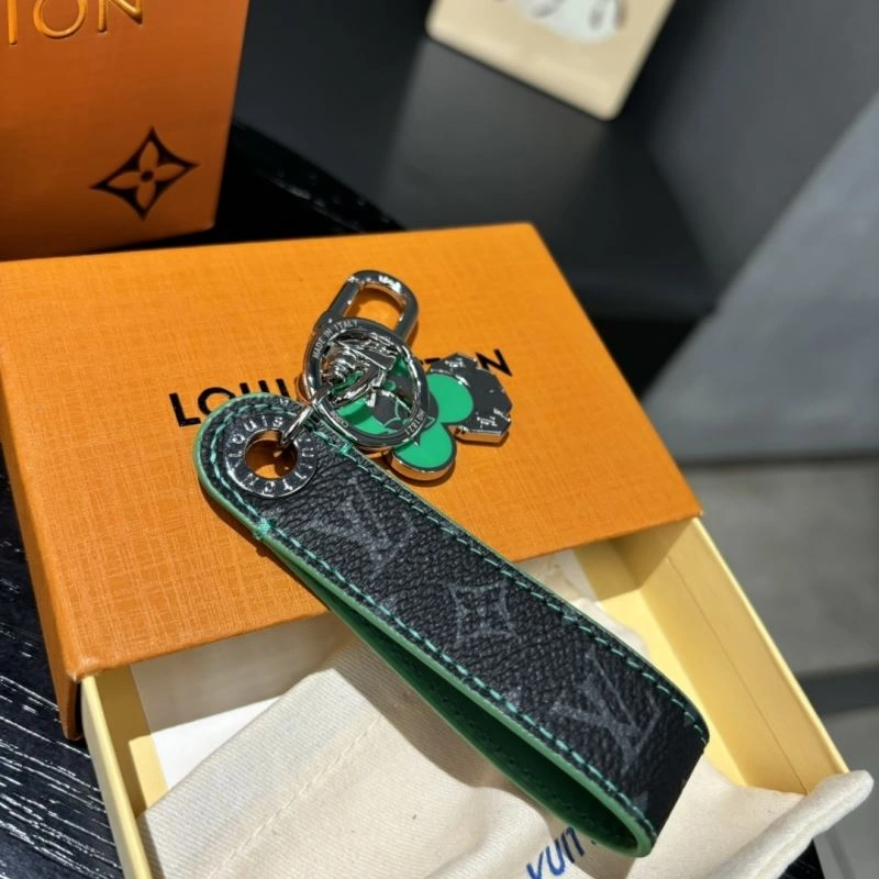Top mirror Louis Vuitton Keychains
