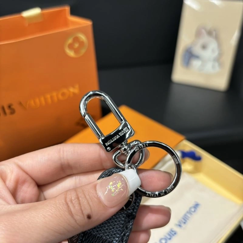 Bargain Louis Vuitton Keychains