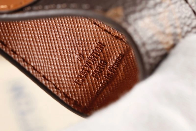 Low-cost Louis Vuitton Keychains