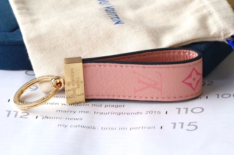 High accuracy Louis Vuitton Keychains