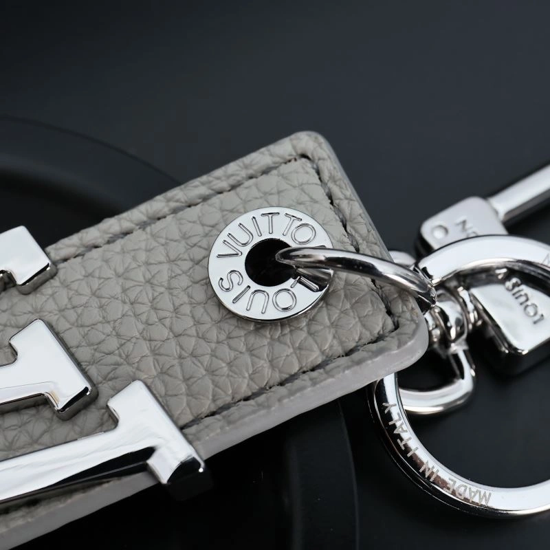 Mirror quality Louis Vuitton Keychains