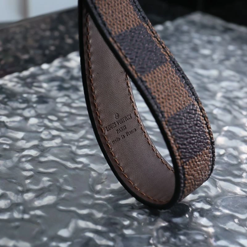 Low-cost Louis Vuitton Keychains