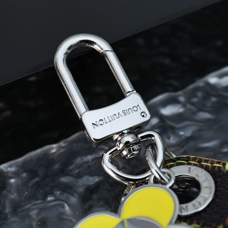 High accuracy Louis Vuitton Keychains