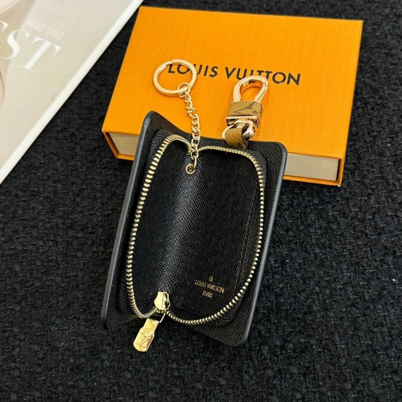 Top mirror Louis Vuitton Keychains