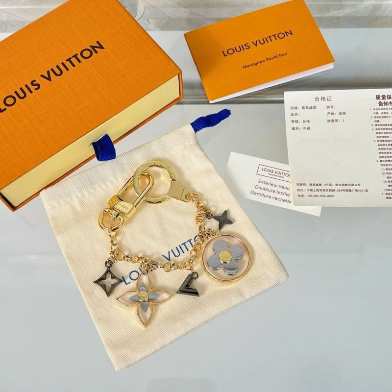 Top mirror Louis Vuitton Keychains