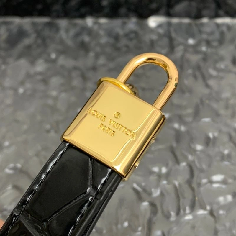 1:1 copy Louis Vuitton Keychains