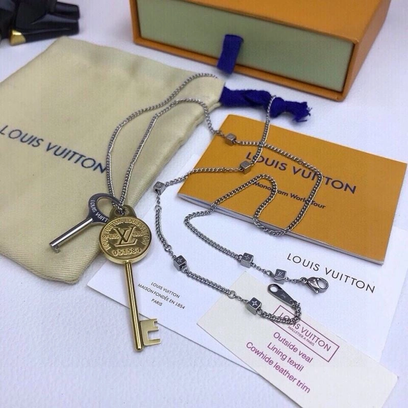 Inexpensive Louis Vuitton Keychains