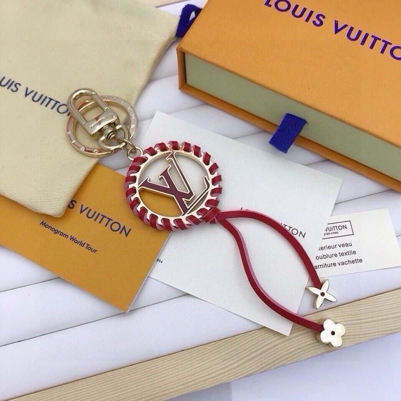 Top match Louis Vuitton Keychains