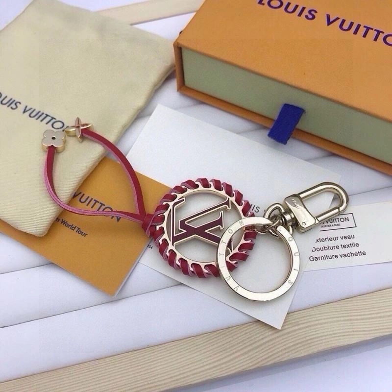 Top match Louis Vuitton Keychains