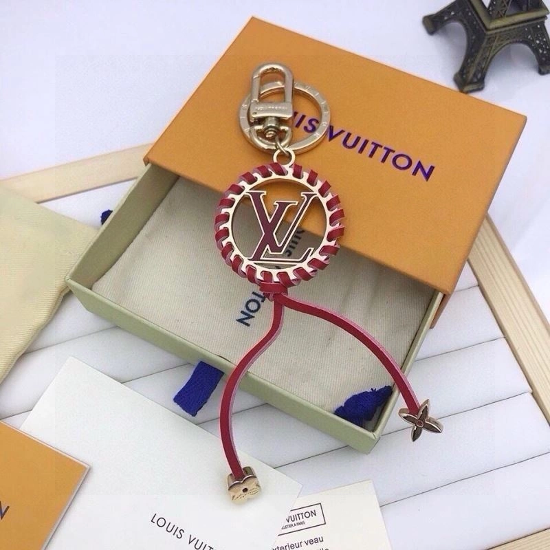 Top match Louis Vuitton Keychains