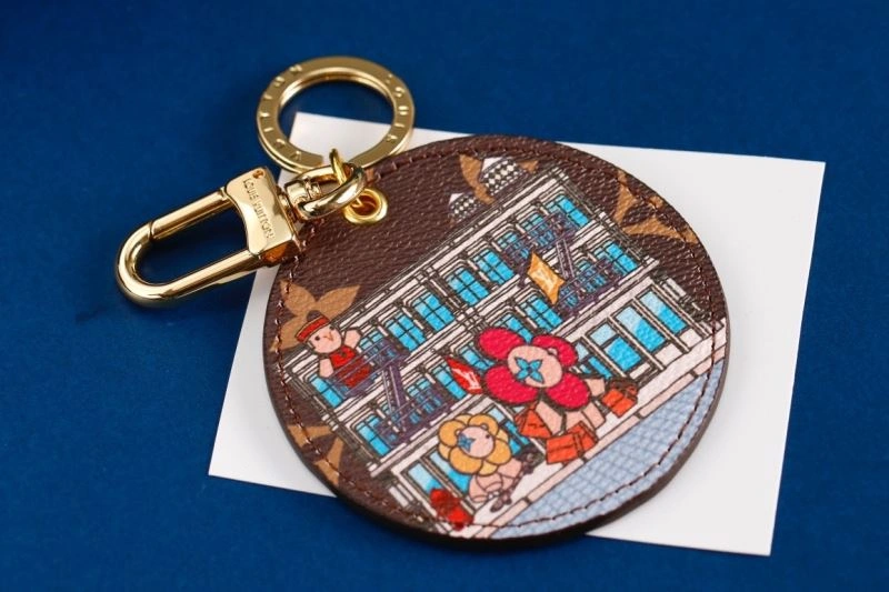 Accurate model Louis Vuitton Keychains