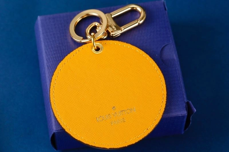 Accurate model Louis Vuitton Keychains