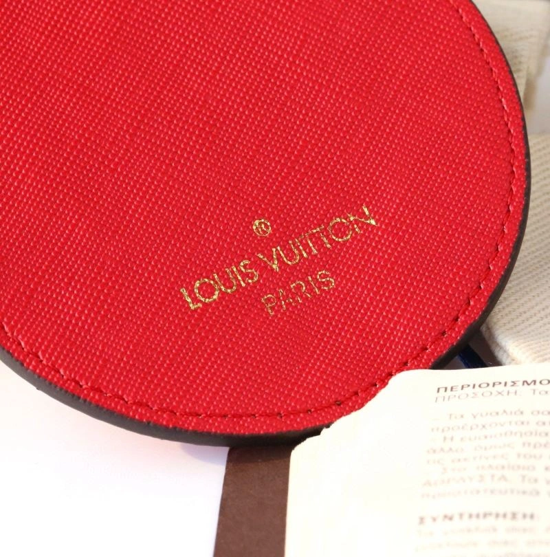 High accuracy Louis Vuitton Keychains