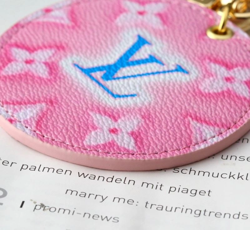 Inexpensive Louis Vuitton Keychains