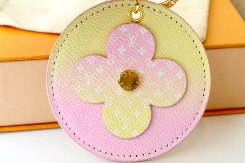 Inexpensive Louis Vuitton Keychains