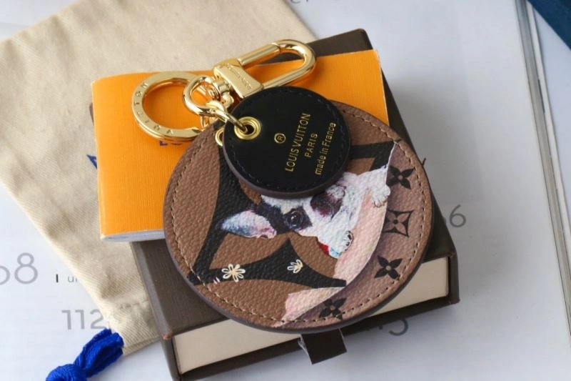 Accurate model Louis Vuitton Keychains