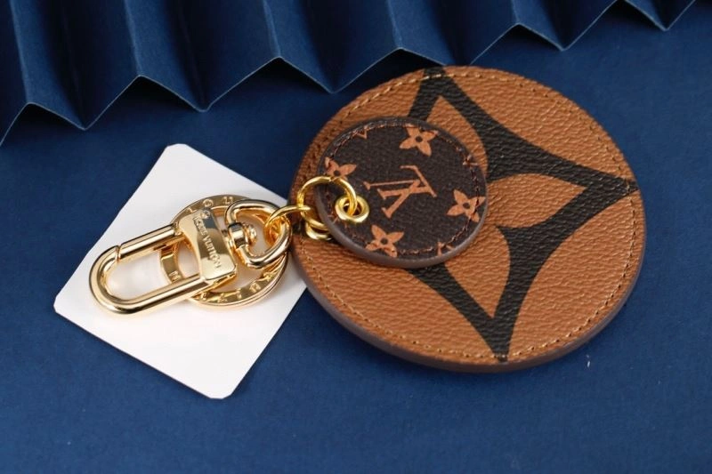 Top mirror Louis Vuitton Keychains