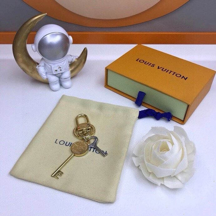 Mirror quality Louis Vuitton Keychains
