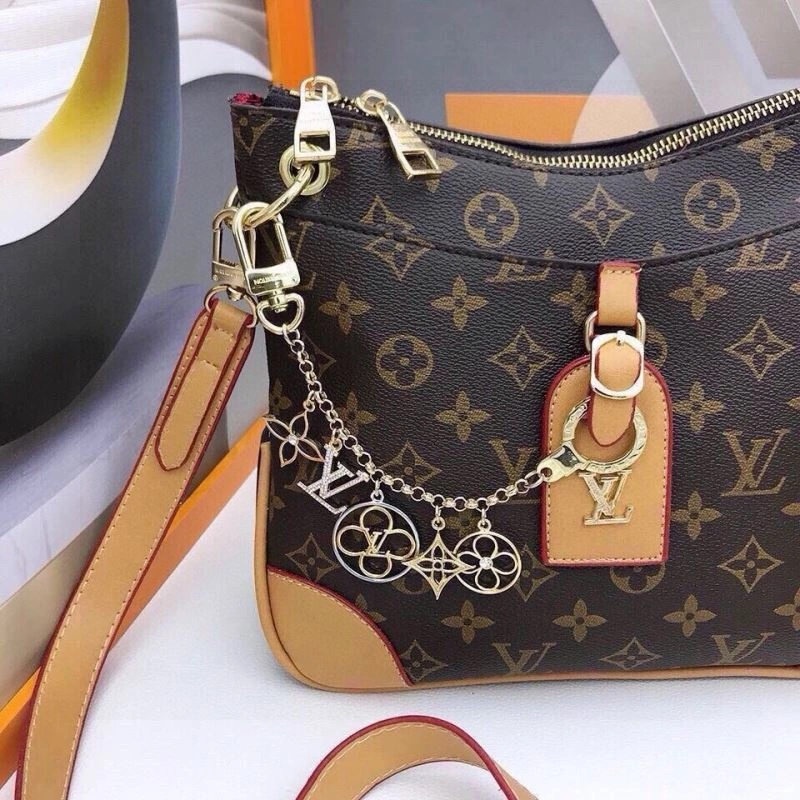 Brand-authenticated Louis Vuitton Keychains