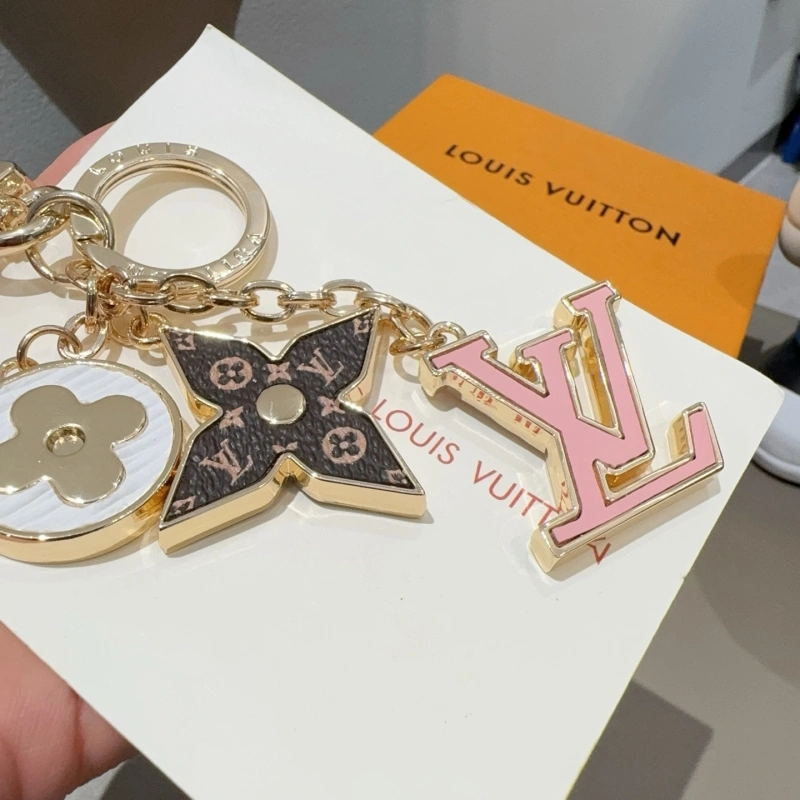 Bargain Louis Vuitton Keychains