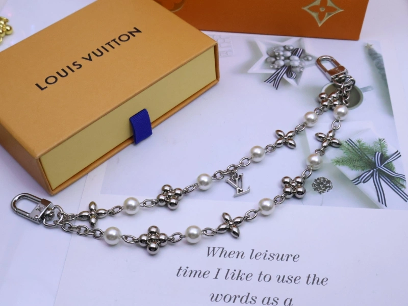 Brand-authenticated Louis Vuitton Keychains