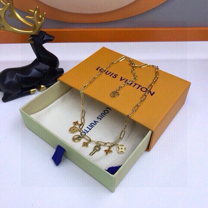 Mirror quality Louis Vuitton Keychains