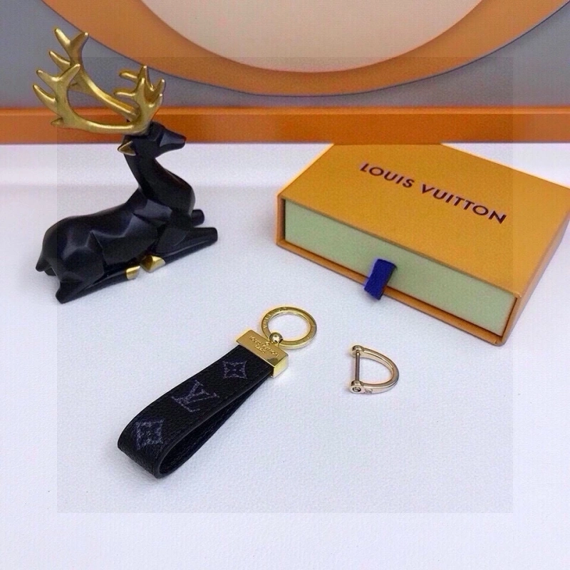 Top match Louis Vuitton Keychains