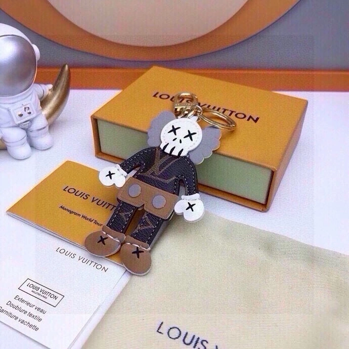 1:1 copy Louis Vuitton Keychains
