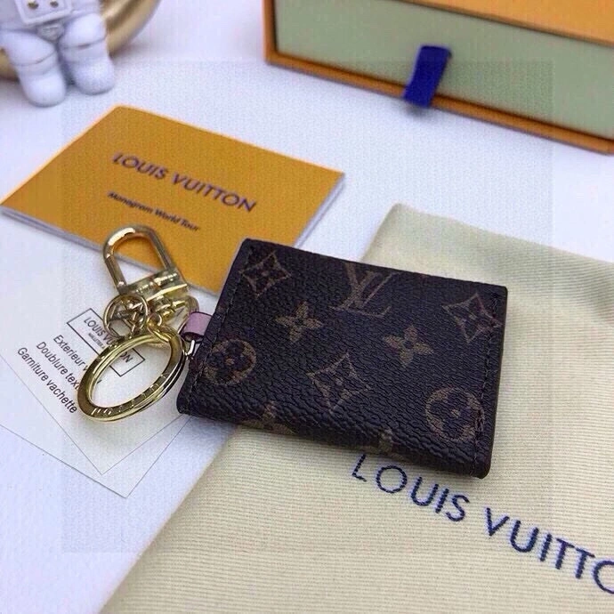 High accuracy Louis Vuitton Keychains