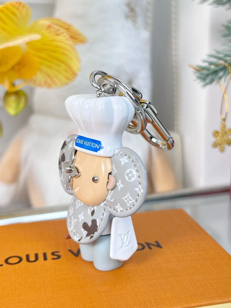 Top match Louis Vuitton Keychains