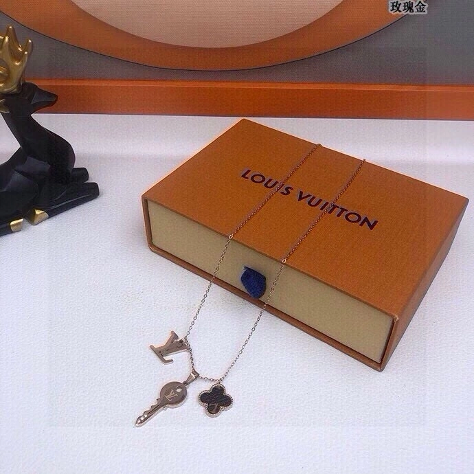 Brand-original Louis Vuitton Keychains