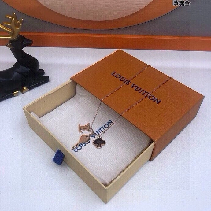 Brand-original Louis Vuitton Keychains