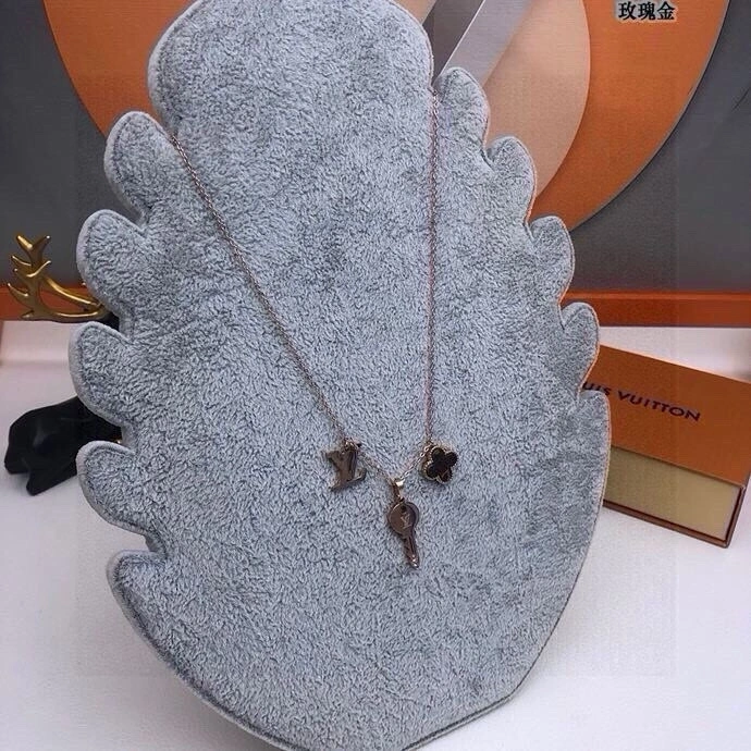 Brand-original Louis Vuitton Keychains