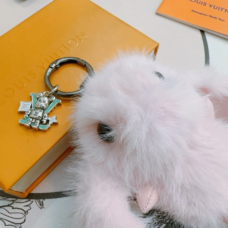 Top mirror Louis Vuitton Keychains