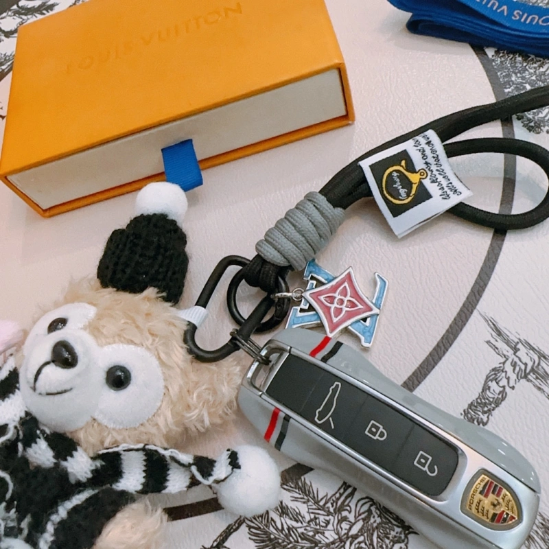 Bargain Louis Vuitton Keychains