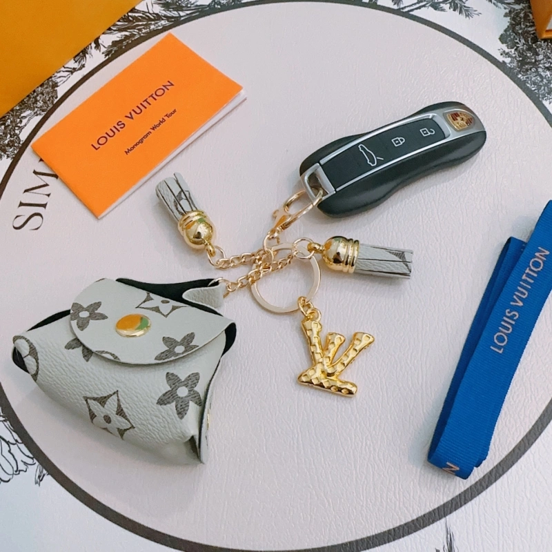 Bargain Louis Vuitton Keychains