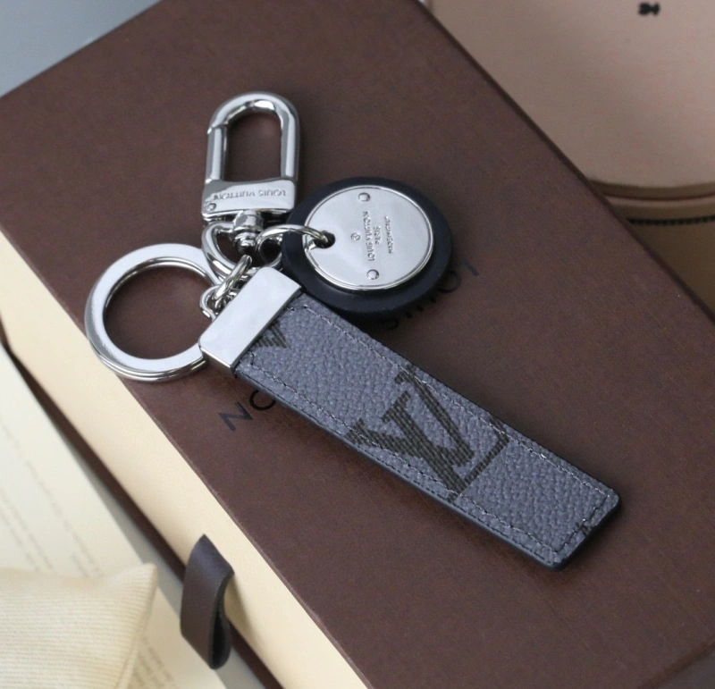 Accurate model Louis Vuitton Keychains