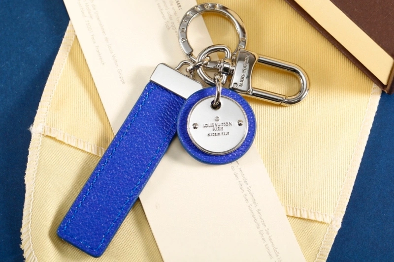 1:1 copy Louis Vuitton Keychains