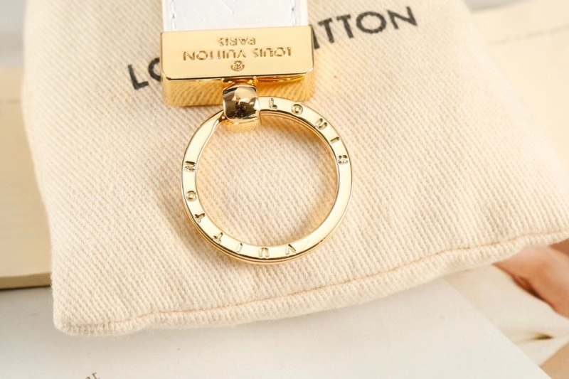 Top match Louis Vuitton Keychains