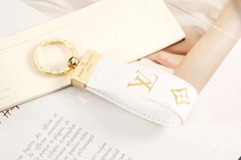 Top match Louis Vuitton Keychains