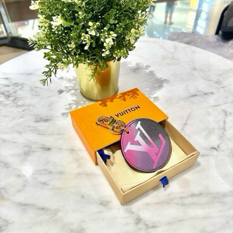 Factory-made Louis Vuitton Keychains