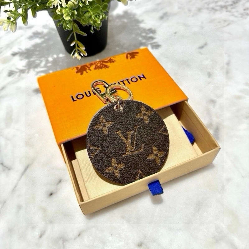 Economical Louis Vuitton Keychains