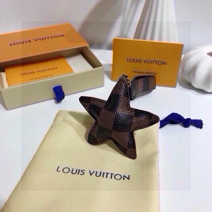 Bargain Louis Vuitton Keychains