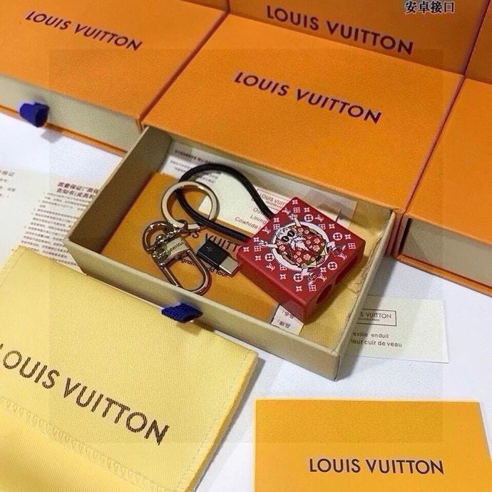 Precise copy Louis Vuitton Keychains