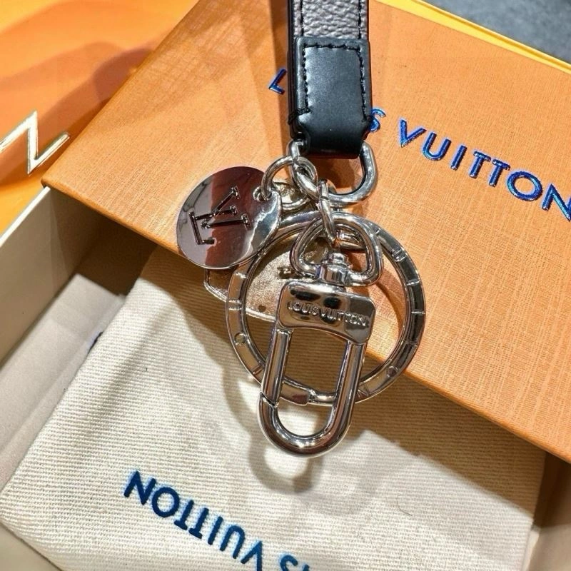 Top mirror Louis Vuitton Keychains