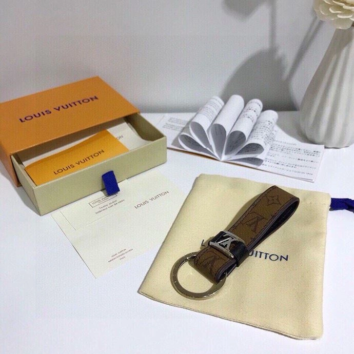Precise copy Louis Vuitton Keychains