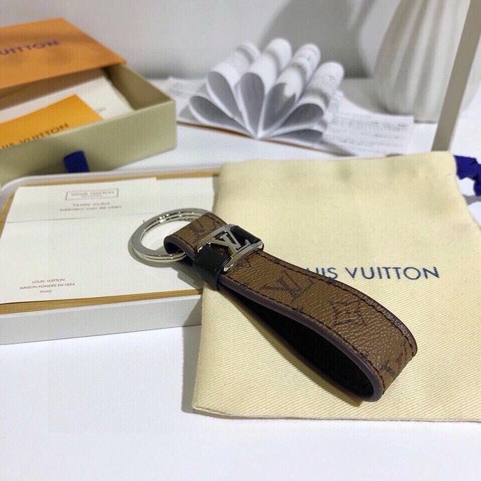 Precise copy Louis Vuitton Keychains